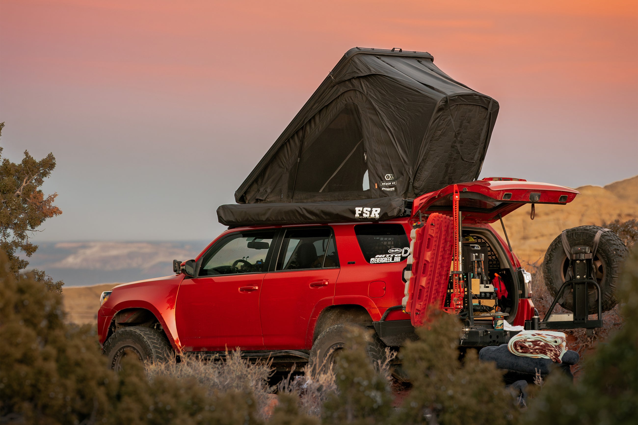 Freespirit Recreation - Vehicle Roof Top Tents for Trucks & SUVs
